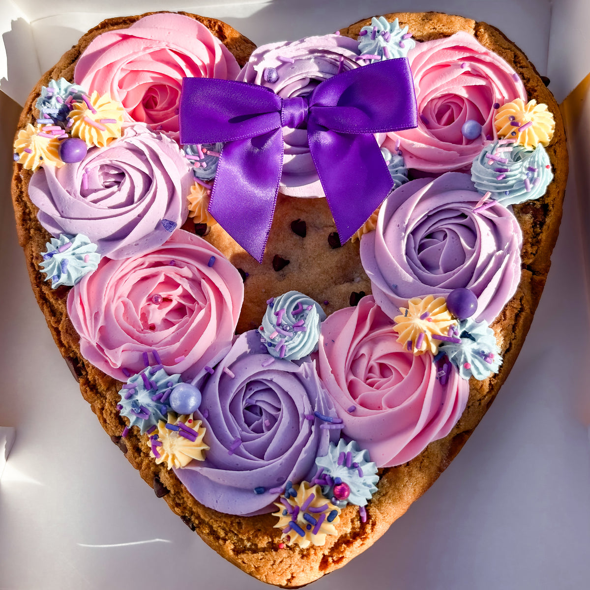 MACKAY'S BAKERY || The Lover Album Cookie Cake – MacKay's Bakery